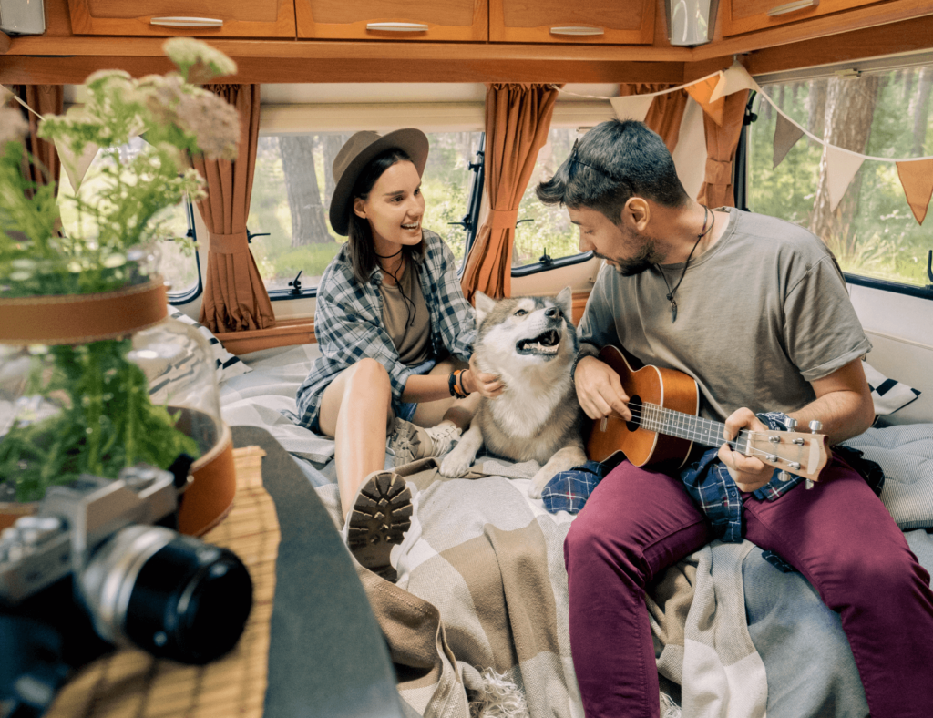 Enhancing RV Travel Experience with 5G FWA Solution - InHand Networks